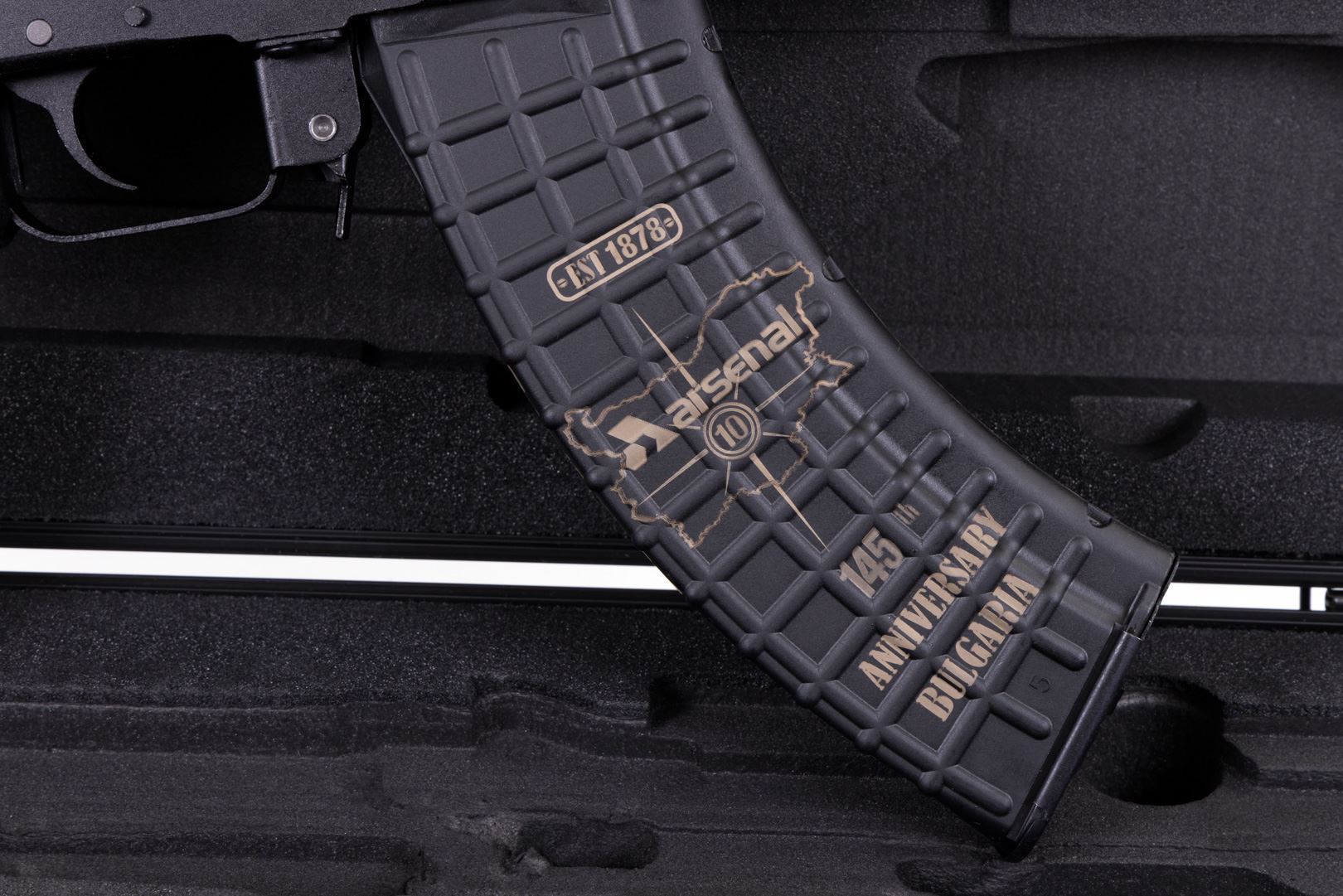 Arsenal 25th Anniversary SAM7K Black Edition Commemorative Set at K-Var